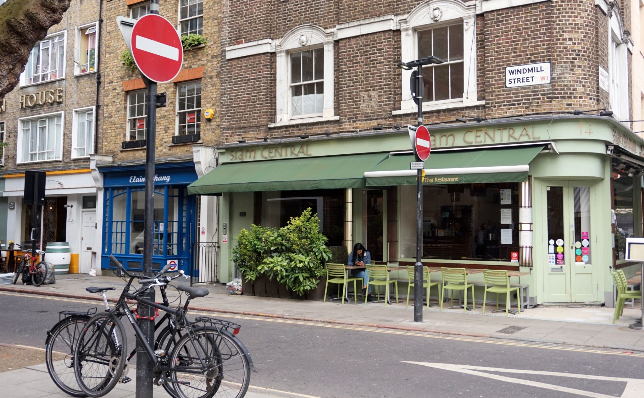 Balade à Charlotte Street - Les petites joies de la vie londonienne